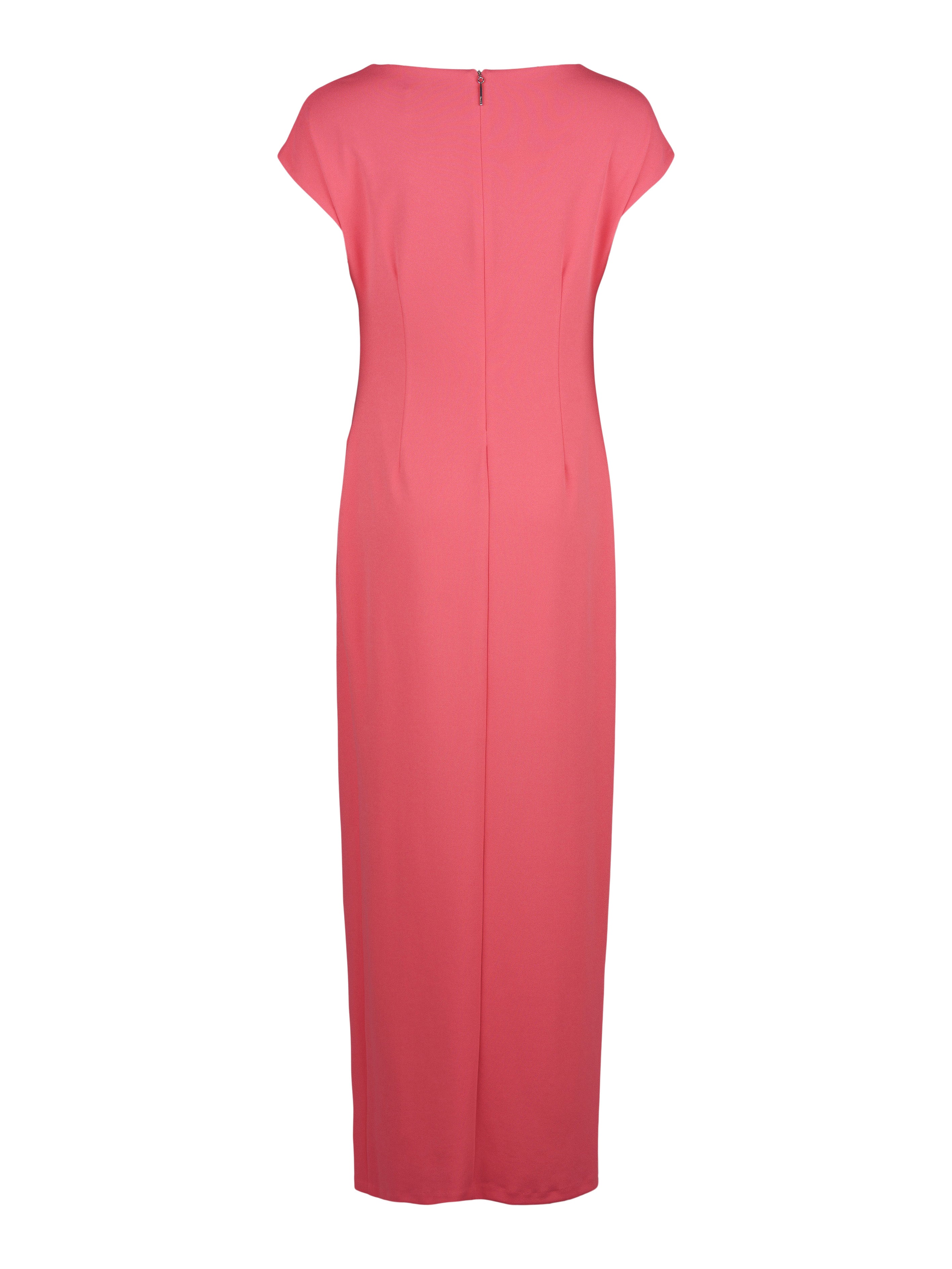 Långklänning från Joseph Ribkoff hos Modevillan